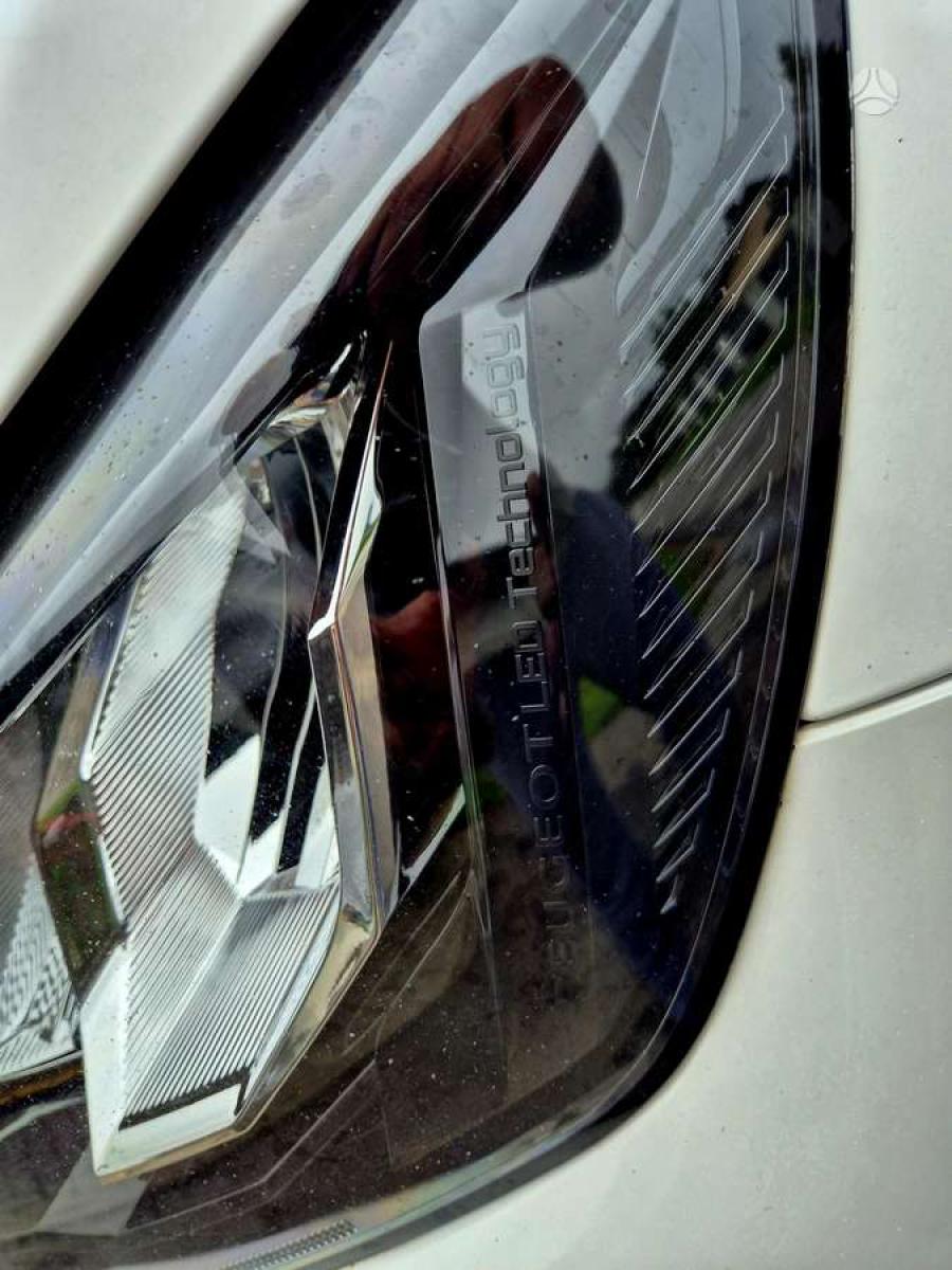 Balts Peugeot 2008 2022 Viļņa, ar dzinēja tilpumu 1.50 L un nobraukumu 139 tūkst. km par 13300 €, foto 15 vietnē AUTOMOTO.COM.LV