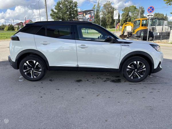 White Peugeot 2008 2022 in Taurage, with an engine capacity of 1.50 L and mileage of 170 thousand km for 13300 €, photo 7 on AUTOMOTO.COM.LV