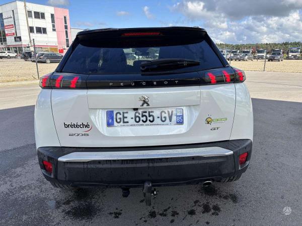 White Peugeot 2008 2022 in Taurage, with an engine capacity of 1.50 L and mileage of 170 thousand km for 13300 €, photo 9 on AUTOMOTO.COM.LV