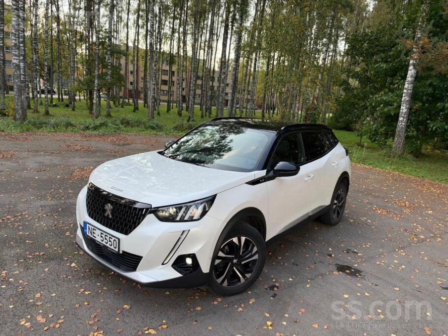 White Peugeot 2008 2022 in Riga, with an engine capacity of 1.50 L and mileage of 91 thousand km for 16500 €, photo 4 on AUTOMOTO.COM.LV