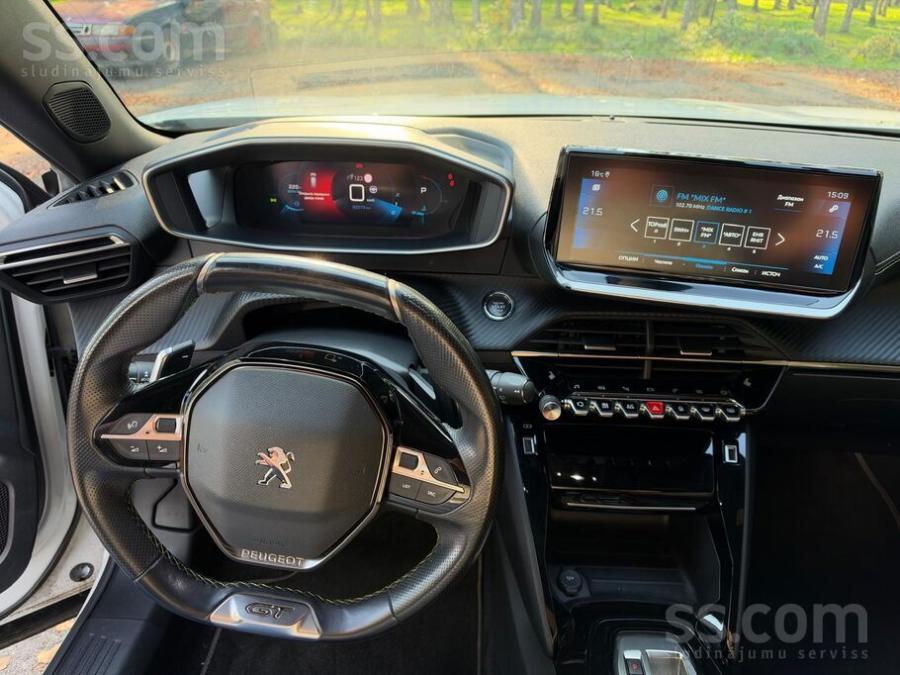 White Peugeot 2008 2022 in Riga, with an engine capacity of 1.50 L and mileage of 91 thousand km for 16500 €, photo 18 on AUTOMOTO.COM.LV