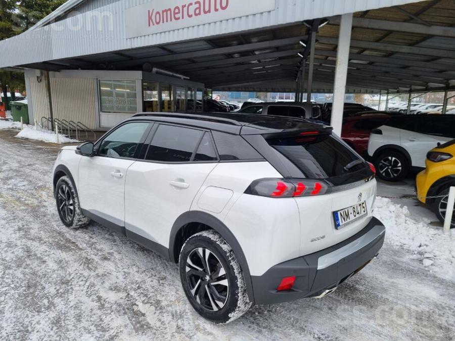 Balts Peugeot 2008 2023 Rīga, ar dzinēja tilpumu 1.20 L un nobraukumu 44 tūkst. km par 17500 €, foto 4 vietnē AUTOMOTO.COM.LV