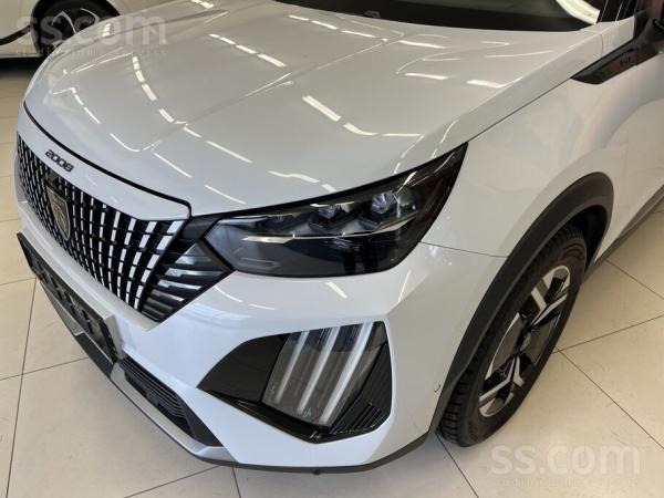 Balts Peugeot 2008 2023 Rīga, ar dzinēja tilpumu 1.50 L un nobraukumu 21 tūkst. km par 24900 €, foto 6 vietnē AUTOMOTO.COM.LV