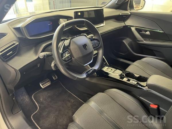Balts Peugeot 2008 2023 Rīga, ar dzinēja tilpumu 1.50 L un nobraukumu 21 tūkst. km par 24900 €, foto 9 vietnē AUTOMOTO.COM.LV