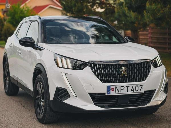 Balts Peugeot 2008 2023 Klaipėda, ar dzinēja tilpumu 1.20 L un nobraukumu 10 tūkst. km par 15999 €, foto 3 vietnē AUTOMOTO.COM.LV