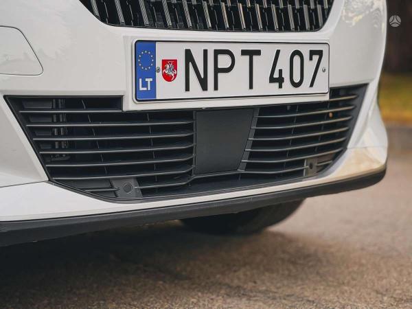 Balts Peugeot 2008 2023 Klaipėda, ar dzinēja tilpumu 1.20 L un nobraukumu 10 tūkst. km par 15999 €, foto 6 vietnē AUTOMOTO.COM.LV
