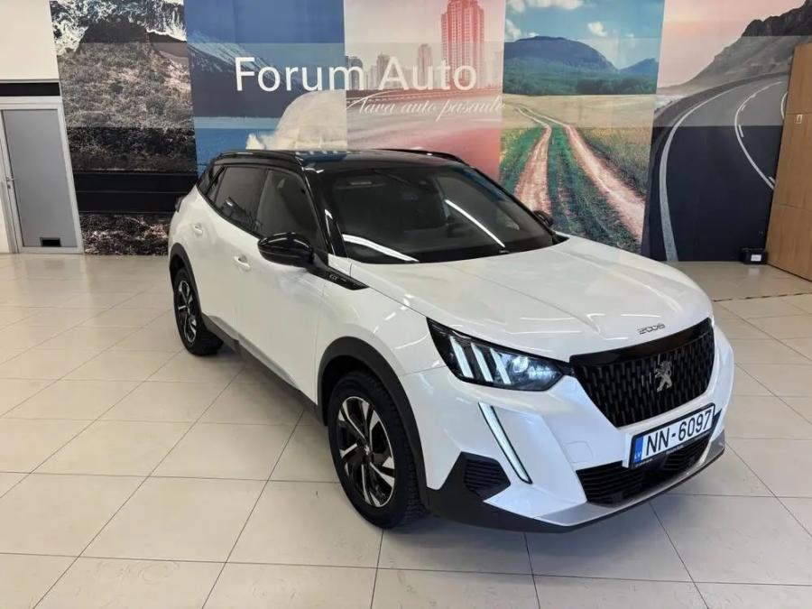 Balts Peugeot 2008 2023 Rīga, ar dzinēja tilpumu 1.20 L un nobraukumu 44 tūkst. km par 17500 €, foto 1 vietnē AUTOMOTO.COM.LV
