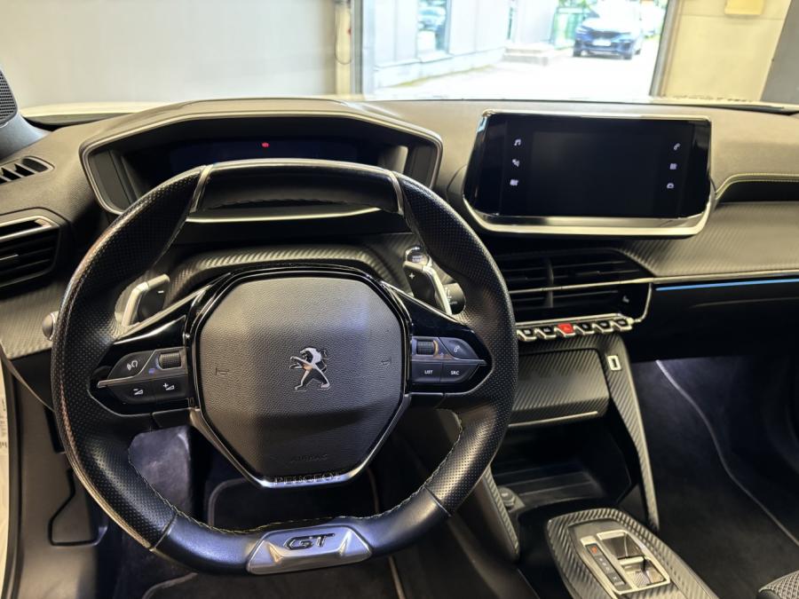 Balts Peugeot 2008 2023 Rīga, ar dzinēja tilpumu 1.20 L un nobraukumu 44 tūkst. km par 17500 €, foto 12 vietnē AUTOMOTO.COM.LV
