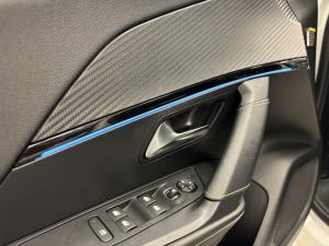Balts Peugeot 2008 2023 Rīga, ar dzinēja tilpumu 1.20 L un nobraukumu 44 tūkst. km par 17500 €, foto 24 vietnē AUTOMOTO.COM.LV