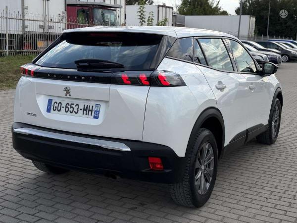 Balts Peugeot 2008 2023 Marijampole, ar dzinēja tilpumu 1.20 L un nobraukumu 110 tūkst. km par 11132 €, foto 10 vietnē AUTOMOTO.COM.LV