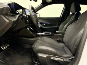 Balts Peugeot 2008 2024 Viļņa, ar dzinēja tilpumu 1.20 L un nobraukumu 19 tūkst. km par 23190 €, foto 10 vietnē AUTOMOTO.COM.LV
