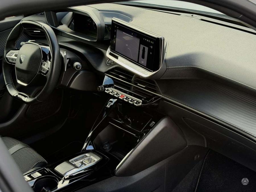 Balts Peugeot 2008 2024 Tauragė, ar dzinēja tilpumu 1.50 L un nobraukumu 188 tūkst. km par 16800 €, foto 45 vietnē AUTOMOTO.COM.LV