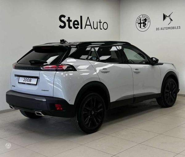 Balts Peugeot 2008 2025 Viļņa, ar dzinēja tilpumu 1.20 L un nobraukumu 6 tūkst. km par 26500 €, foto 5 vietnē AUTOMOTO.COM.LV