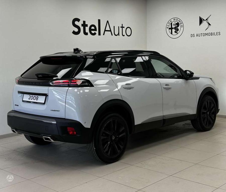 Balts Peugeot 2008 2025 Viļņa, ar dzinēja tilpumu 1.20 L un nobraukumu 6 tūkst. km par 26500 €, foto 6 vietnē AUTOMOTO.COM.LV