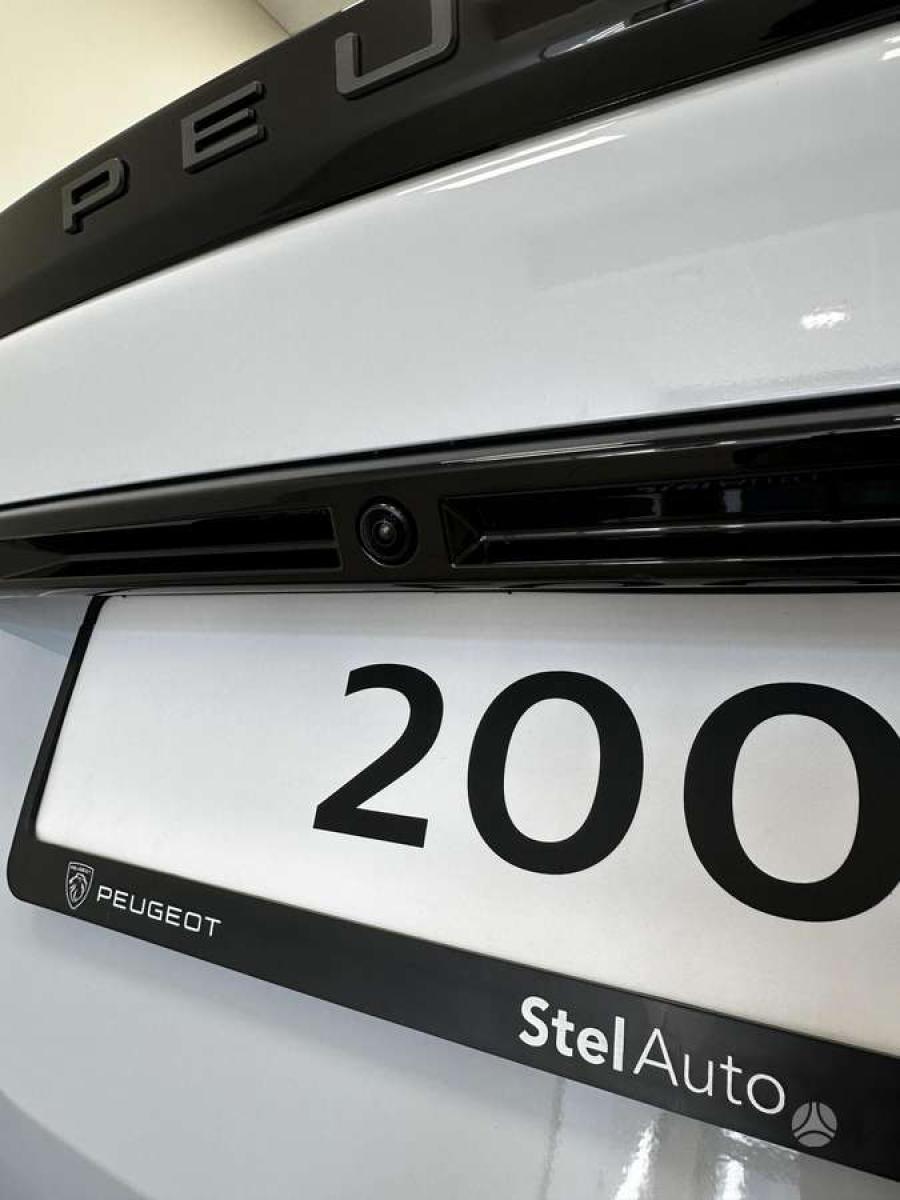Balts Peugeot 2008 2025 Viļņa, ar dzinēja tilpumu 1.20 L un nobraukumu 6 tūkst. km par 26500 €, foto 11 vietnē AUTOMOTO.COM.LV