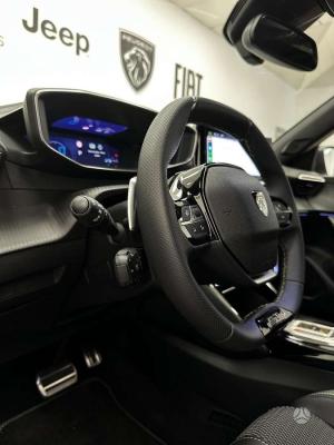 Balts Peugeot 2008 2025 Viļņa, ar dzinēja tilpumu 1.20 L un nobraukumu 6 tūkst. km par 26500 €, foto 18 vietnē AUTOMOTO.COM.LV