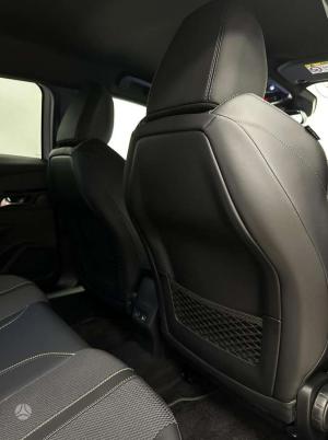 Balts Peugeot 2008 2025 Viļņa, ar dzinēja tilpumu 1.20 L un nobraukumu 6 tūkst. km par 26500 €, foto 33 vietnē AUTOMOTO.COM.LV