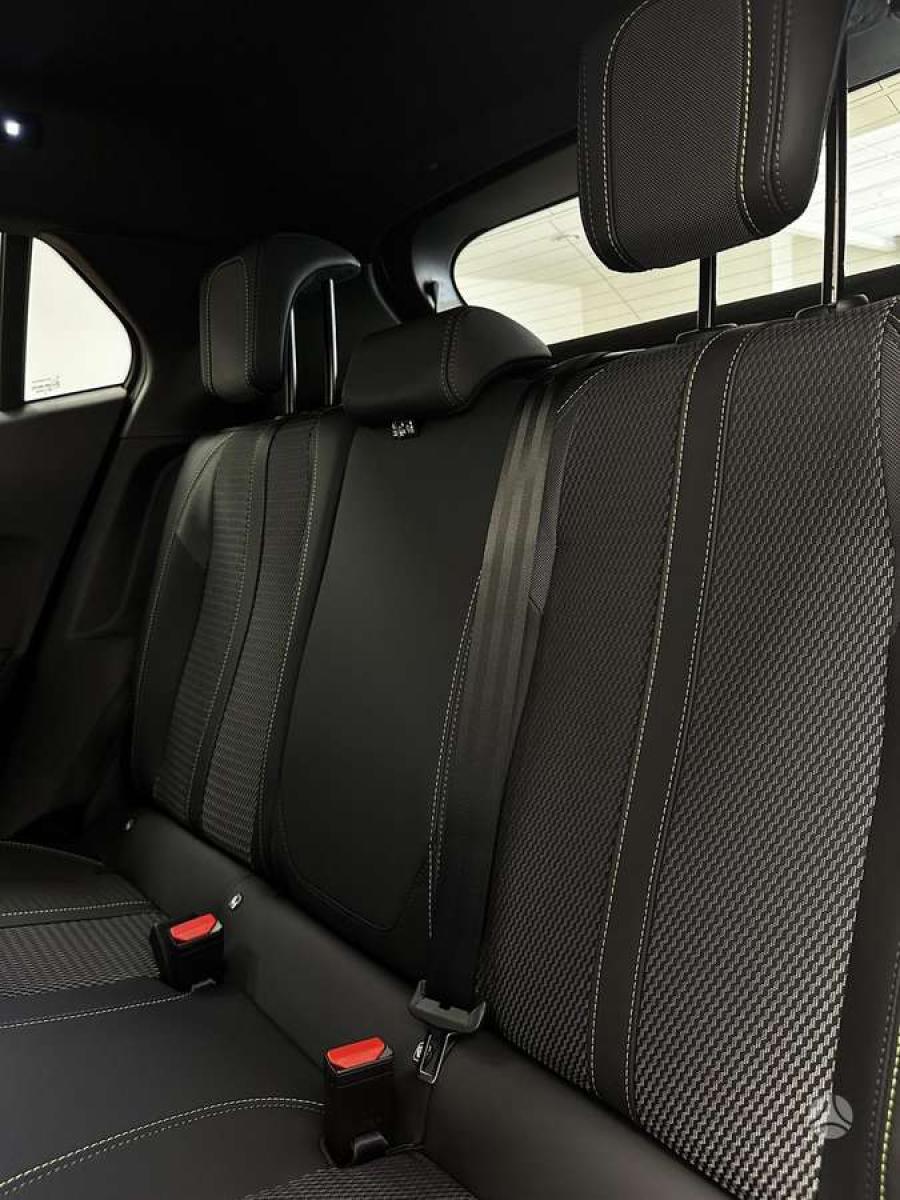 Balts Peugeot 2008 2025 Viļņa, ar dzinēja tilpumu 1.20 L un nobraukumu 6 tūkst. km par 26500 €, foto 34 vietnē AUTOMOTO.COM.LV