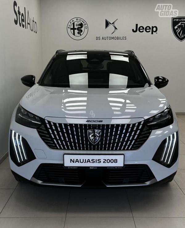 Balts Peugeot 2008 2025 Viļņa, ar dzinēja tilpumu 1.20 L un nobraukumu 6 tūkst. km par 26500 €, foto 2 vietnē AUTOMOTO.COM.LV