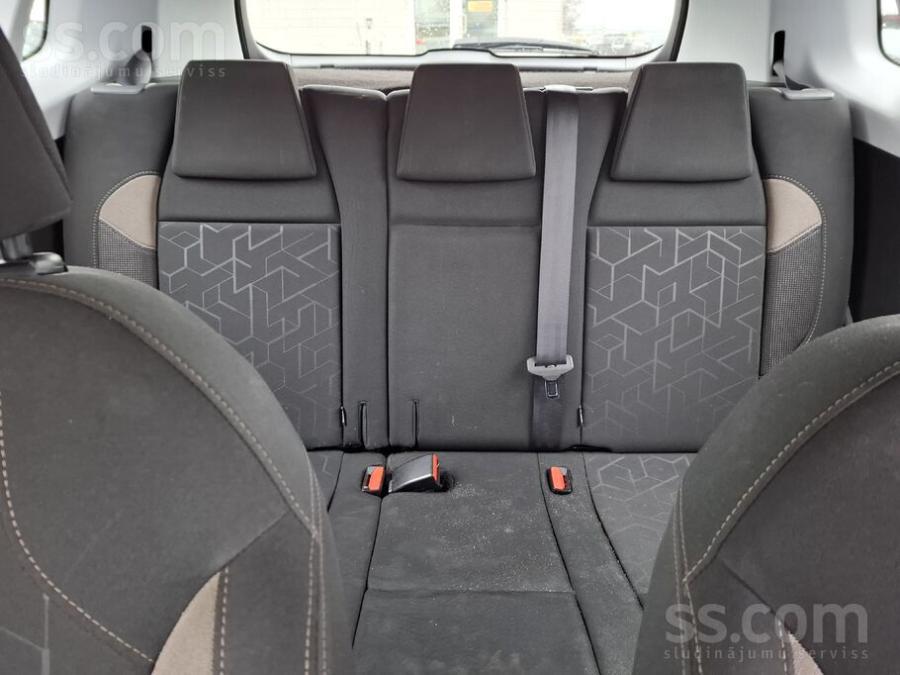 Balts Peugeot 2008 2013 Talsi, ar dzinēja tilpumu 1.60 L un nobraukumu 258 tūkst. km par 5500 €, foto 13 vietnē AUTOMOTO.COM.LV