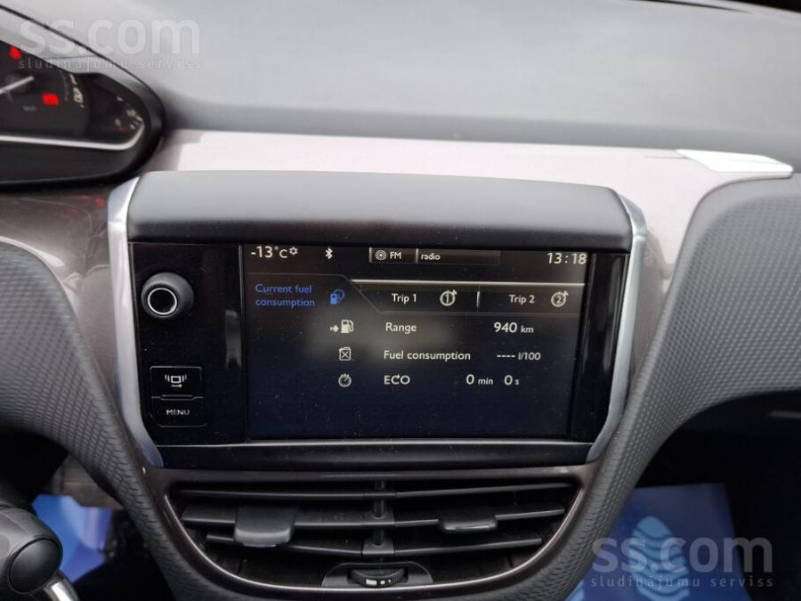 Balts Peugeot 2008 2013 Talsi, ar dzinēja tilpumu 1.60 L un nobraukumu 258 tūkst. km par 5500 €, foto 15 vietnē AUTOMOTO.COM.LV