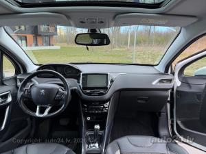 Balts Peugeot 2008 2014 Tallina, ar dzinēja tilpumu 1.60 L un nobraukumu 133 tūkst. km par 5800 €, foto 13 vietnē AUTOMOTO.COM.LV