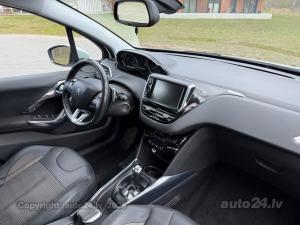 Balts Peugeot 2008 2014 Tallina, ar dzinēja tilpumu 1.60 L un nobraukumu 133 tūkst. km par 5800 €, foto 14 vietnē AUTOMOTO.COM.LV