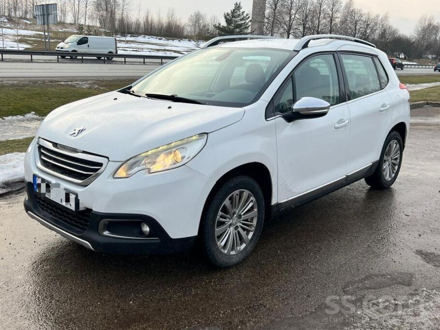 White Peugeot 2008 2014 in Riga, with an engine capacity of 1.60 L and mileage of 0 thousand km for 4895 €, photo 4 on AUTOMOTO.COM.LV