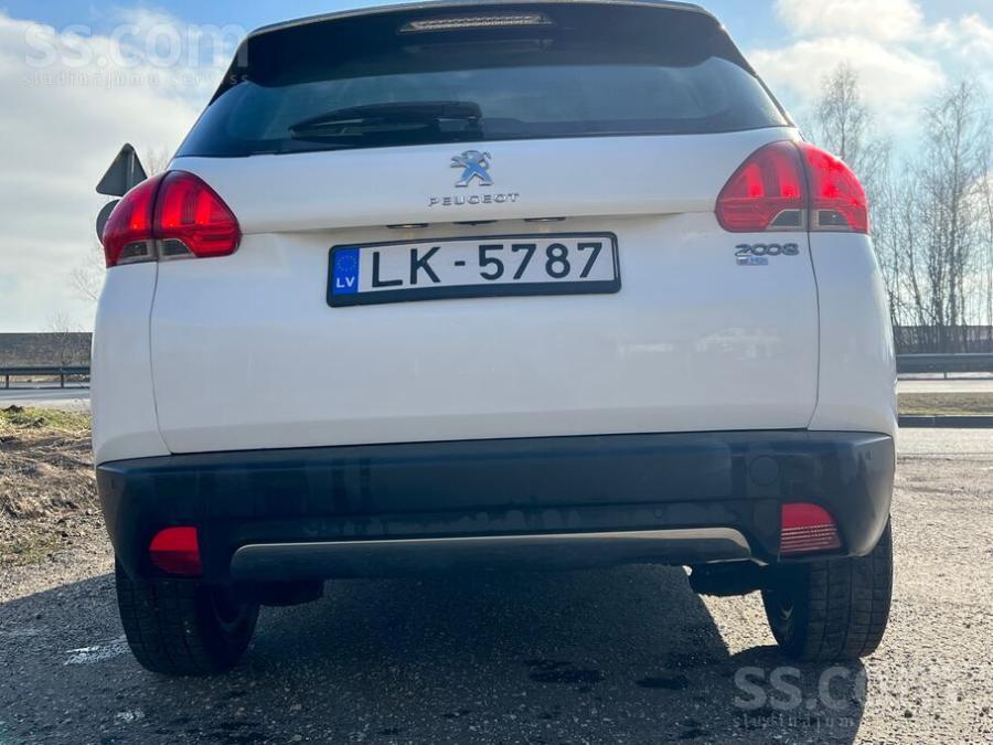 Balts Peugeot 2008 2014 Rīga, ar dzinēja tilpumu 1.60 L un nobraukumu 0 tūkst. km par 4895 €, foto 31 vietnē AUTOMOTO.COM.LV