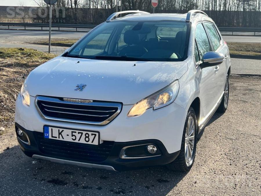 White Peugeot 2008 2014 in Riga, with an engine capacity of 1.60 L and mileage of 0 thousand km for 4895 €, photo 23 on AUTOMOTO.COM.LV