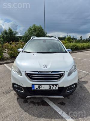 White Peugeot 2008 2014 in Ogre, with an engine capacity of 1.60 L and mileage of 137 thousand km for 5800 €, photo 4 on AUTOMOTO.COM.LV