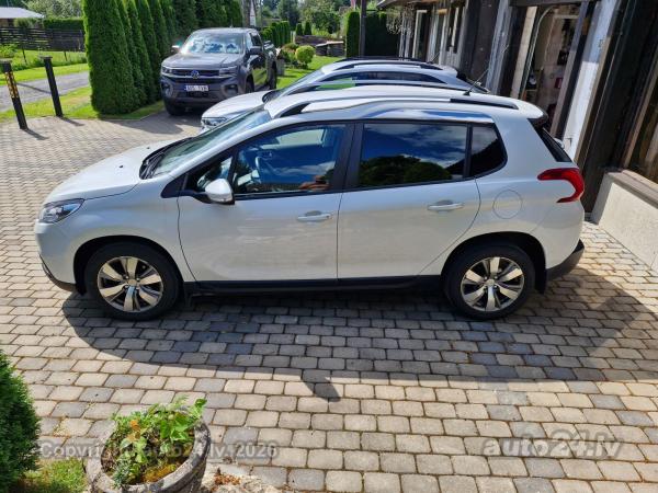 Balts Peugeot 2008 2014 Tallina, ar dzinēja tilpumu 1.60 L un nobraukumu 215 tūkst. km par 4500 €, foto 3 vietnē AUTOMOTO.COM.LV