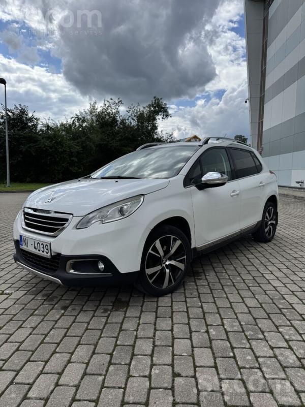 White Peugeot 2008 2014 in Dobele, with an engine capacity of 1.60 L and mileage of 239 thousand km for 4600 €, photo 2 on AUTOMOTO.COM.LV