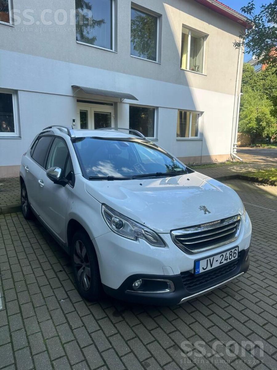 Balts Peugeot 2008 2015 Rīga, ar dzinēja tilpumu 1.60 L un nobraukumu 95 tūkst. km par 5500 €, foto 1 vietnē AUTOMOTO.COM.LV