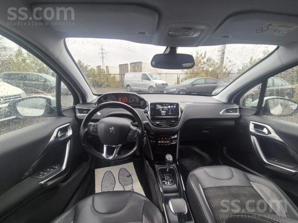 Balts Peugeot 2008 2016 Rīga, ar dzinēja tilpumu 1.20 L un nobraukumu 124 tūkst. km par 7490 €, foto 11 vietnē AUTOMOTO.COM.LV