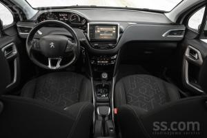 White Peugeot 2008 2016 in Jelgava, with an engine capacity of 1.20 L and mileage of 158 thousand km for 7700 €, photo 20 on AUTOMOTO.COM.LV