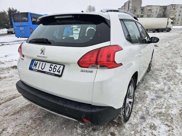 White Peugeot 2008 2016 in Kaunas, with an engine capacity of 1.20 L and mileage of 149 thousand km for 5999 €, photo 10 on AUTOMOTO.COM.LV