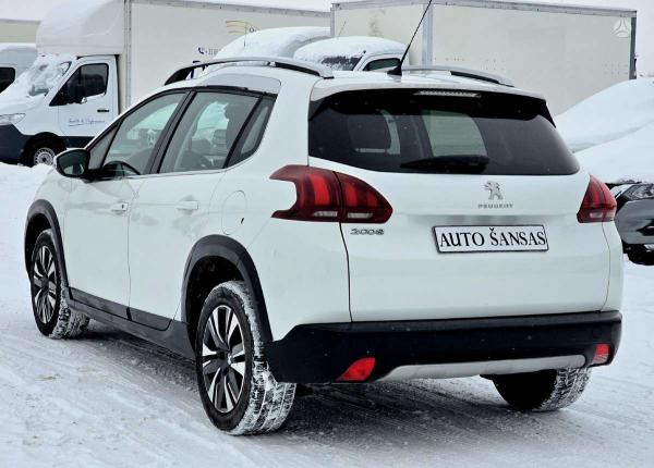Balts Peugeot 2008 2017 Tauragė, ar dzinēja tilpumu 1.20 L un nobraukumu 135 tūkst. km par 6500 €, foto 7 vietnē AUTOMOTO.COM.LV