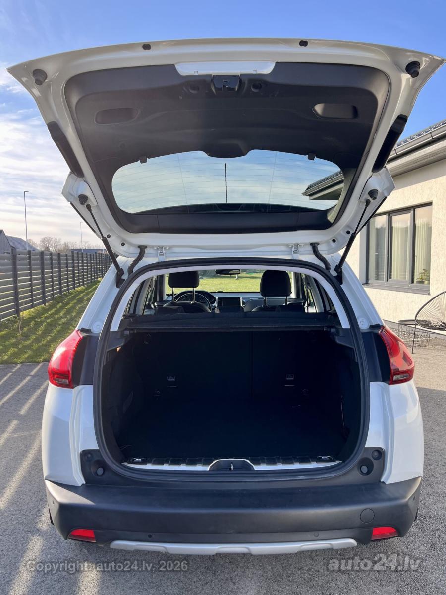 White Peugeot 2008 2017 in Tallinn, with an engine capacity of 1.20 L and mileage of 102 thousand km for 9000 €, photo 6 on AUTOMOTO.COM.LV