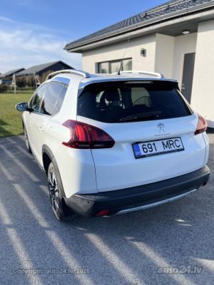White Peugeot 2008 2017 in Tallinn, with an engine capacity of 1.20 L and mileage of 102 thousand km for 9000 €, photo 7 on AUTOMOTO.COM.LV