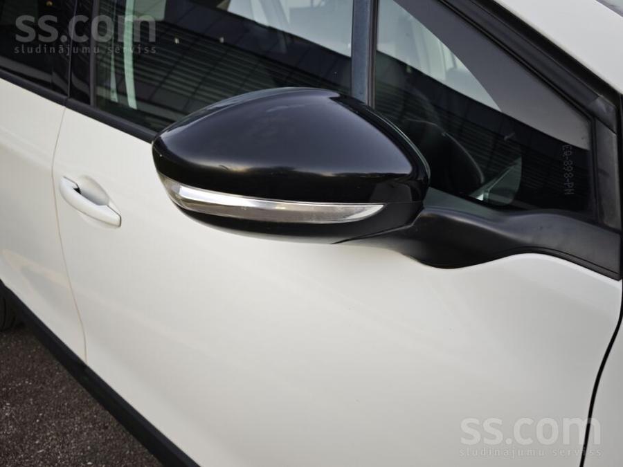 Balts Peugeot 2008 2017 Daugavpils, ar dzinēja tilpumu 1.20 L un nobraukumu 122 tūkst. km par 6500 €, foto 21 vietnē AUTOMOTO.COM.LV