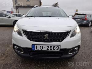 Balts Peugeot 2008 2018 Talsi, ar dzinēja tilpumu 1.20 L un nobraukumu 146 tūkst. km par 6800 €, foto 6 vietnē AUTOMOTO.COM.LV