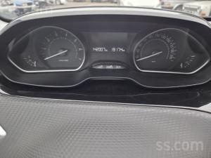 Balts Peugeot 2008 2018 Talsi, ar dzinēja tilpumu 1.20 L un nobraukumu 146 tūkst. km par 6800 €, foto 16 vietnē AUTOMOTO.COM.LV