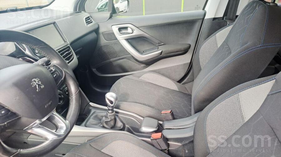 Balts Peugeot 2008 2018 Rīga, ar dzinēja tilpumu 1.50 L un nobraukumu 213 tūkst. km par 5990 €, foto 8 vietnē AUTOMOTO.COM.LV