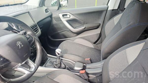 White Peugeot 2008 2018 in Riga, with an engine capacity of 1.50 L and mileage of 213 thousand km for 5990 €, photo 7 on AUTOMOTO.COM.LV