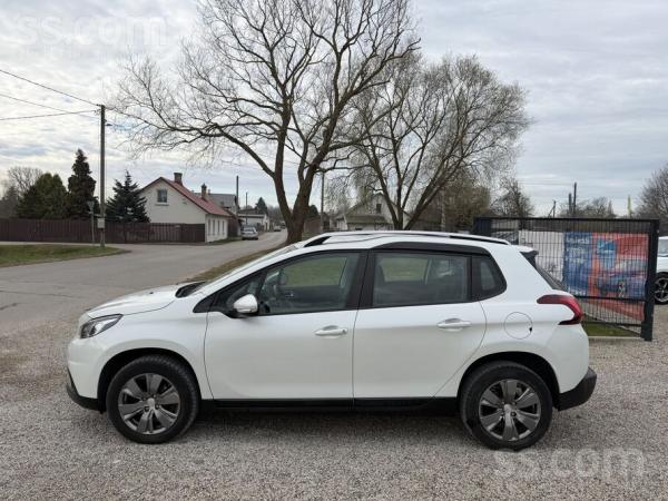 White Peugeot 2008 2018 in Ventspils, with an engine capacity of 1.20 L and mileage of 71 thousand km for 6990 €, photo 7 on AUTOMOTO.COM.LV