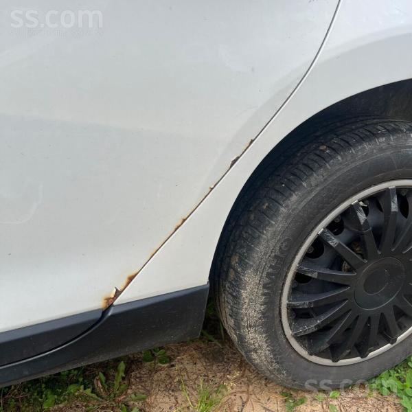 Balts Peugeot 2008 2018 Rīga, ar dzinēja tilpumu 1.20 L un nobraukumu 197 tūkst. km par 4200 €, foto 10 vietnē AUTOMOTO.COM.LV