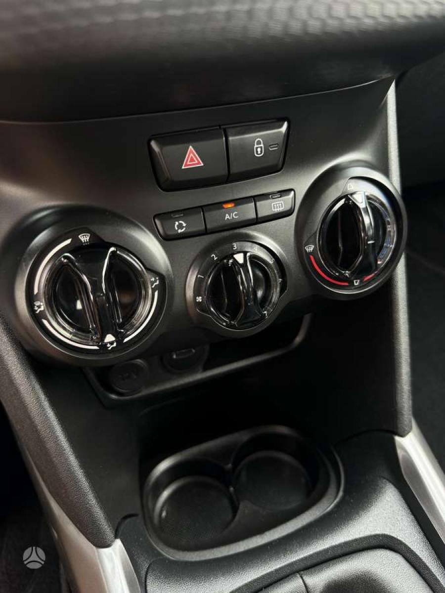 Balts Peugeot 2008 2019 Tauragė, ar dzinēja tilpumu 1.50 L un nobraukumu 246 tūkst. km par 6200 €, foto 12 vietnē AUTOMOTO.COM.LV