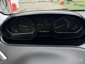 Balts Peugeot 2008 2019 Tauragė, ar dzinēja tilpumu 1.50 L un nobraukumu 246 tūkst. km par 6200 €, foto 15 vietnē AUTOMOTO.COM.LV