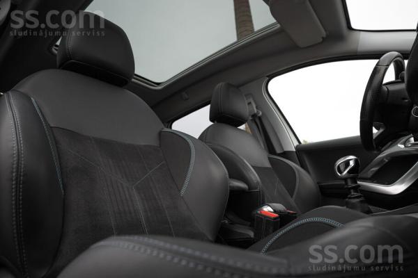 White Peugeot 2008 2019 in Jelgava, with an engine capacity of 1.20 L and mileage of 109 thousand km for 7990 €, photo 10 on AUTOMOTO.COM.LV